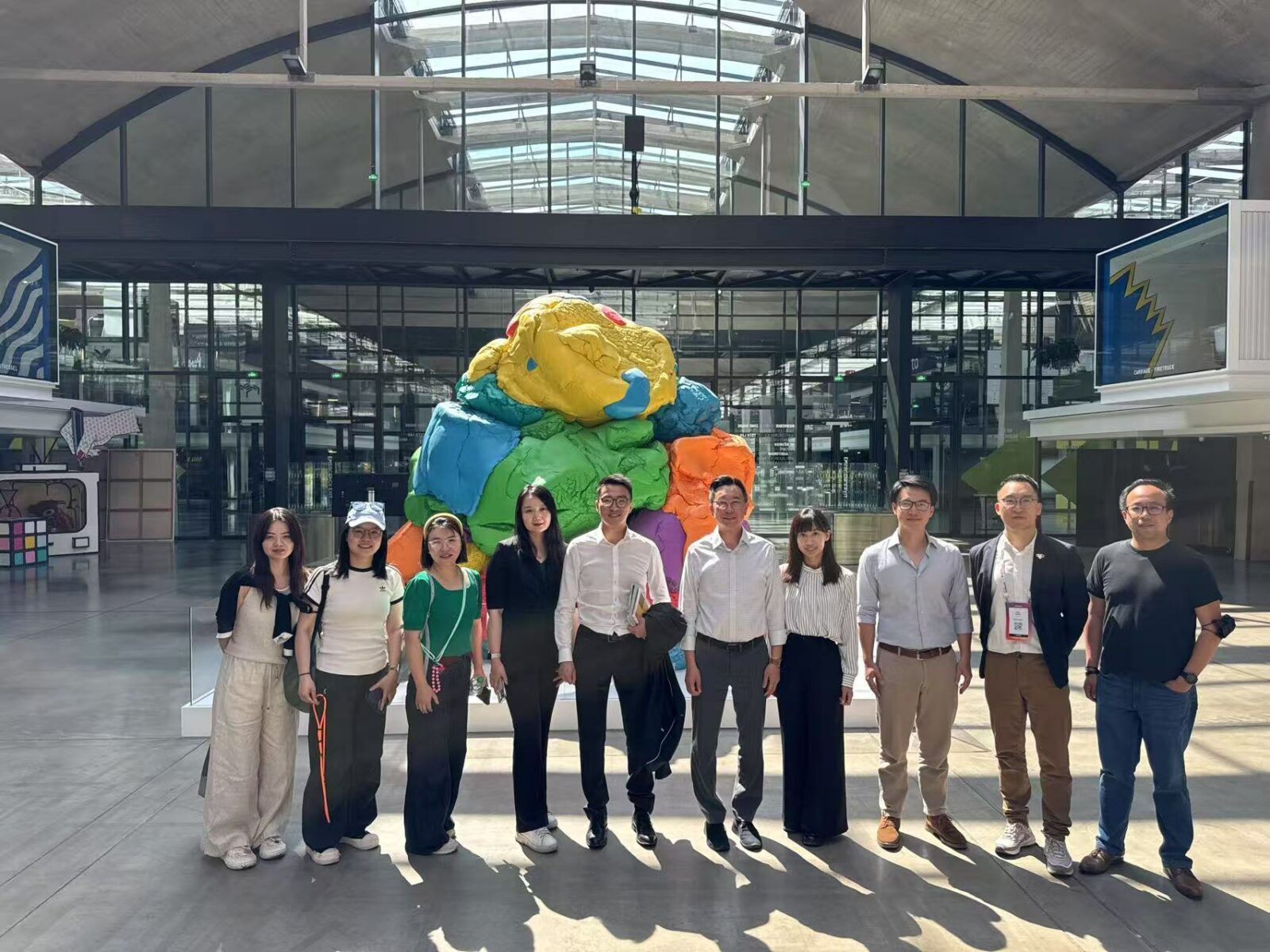 Station F : Le plus grand campus de start-ups au monde – China Expo